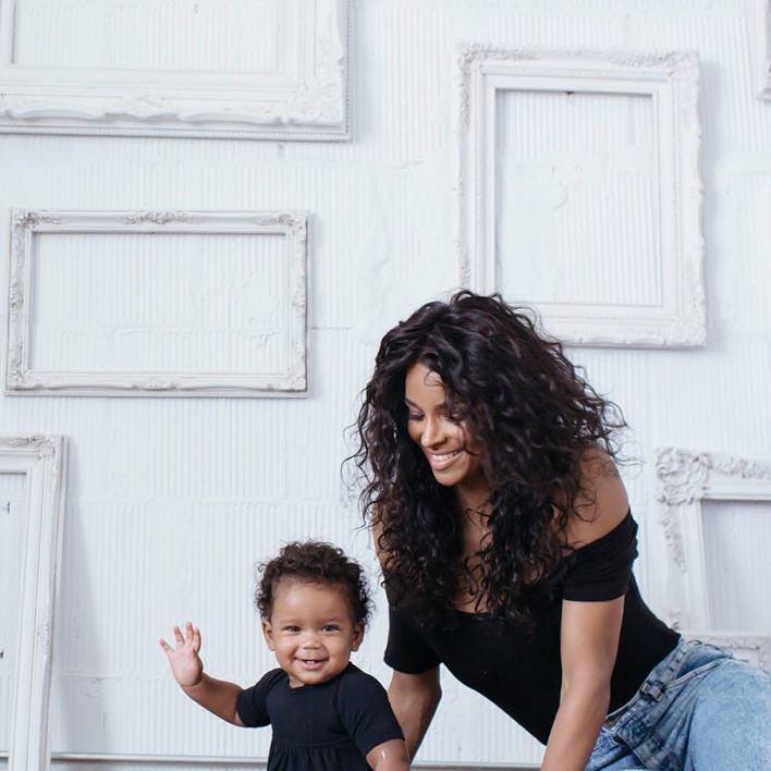 Ciara shares first pictures of baby Sienna - Hey, Black Mom!